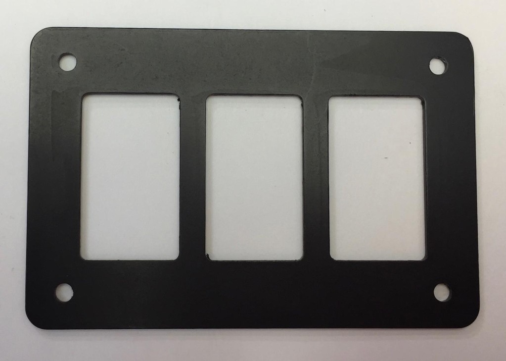 BLACK ANODIZED ALUMIUM UNIVERSAL ROCKER SWITCH PANELS (3 SPOT)